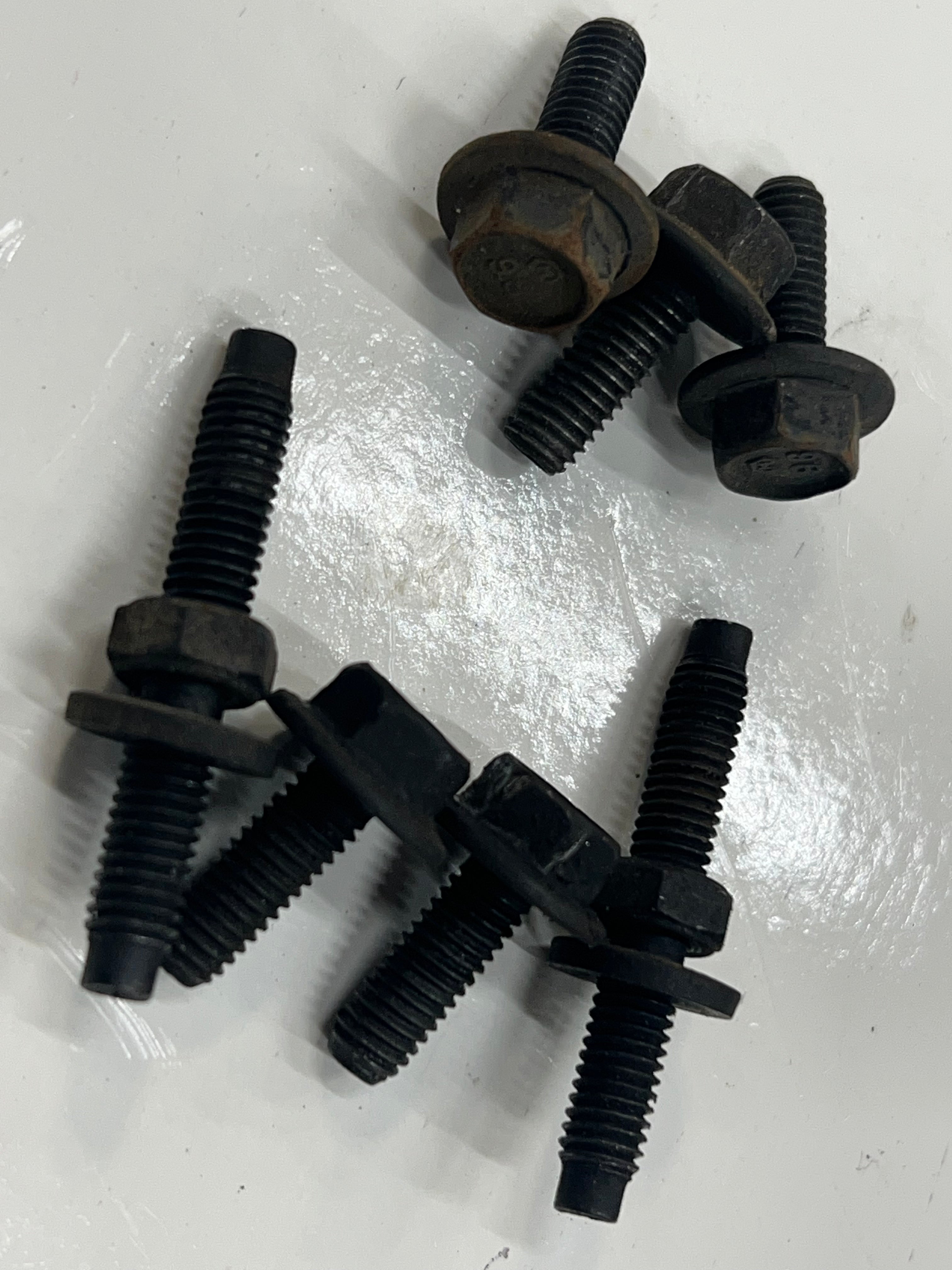 Fuel Rail & Throttle Bracket Bolts - Bolts & Studs Jeep 4.0 & 2.5 – DeXJ's