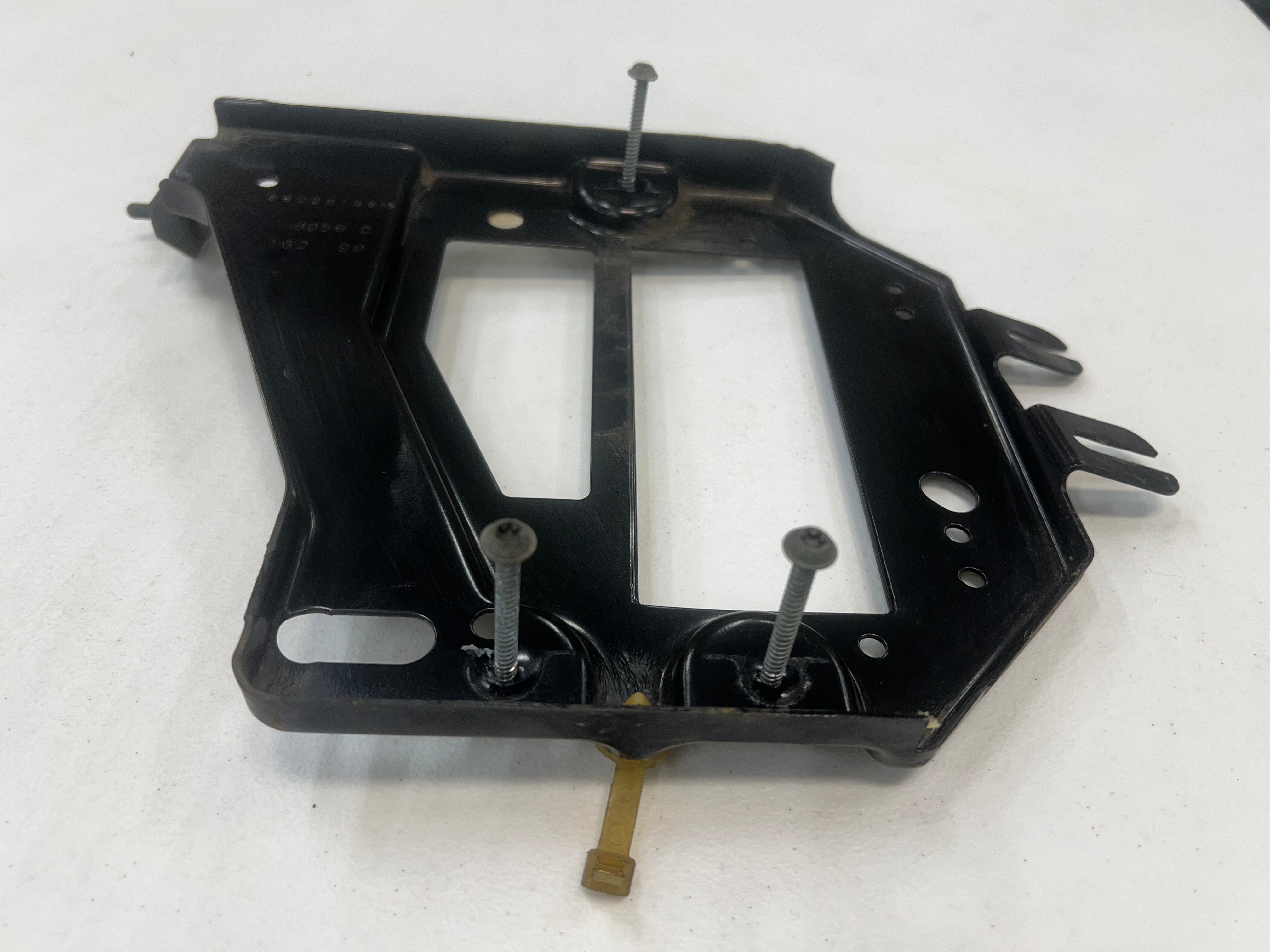 PCM / ECU Mounting Bracket & Screws XJ - ZJ - WJ All Models – DeXJ's